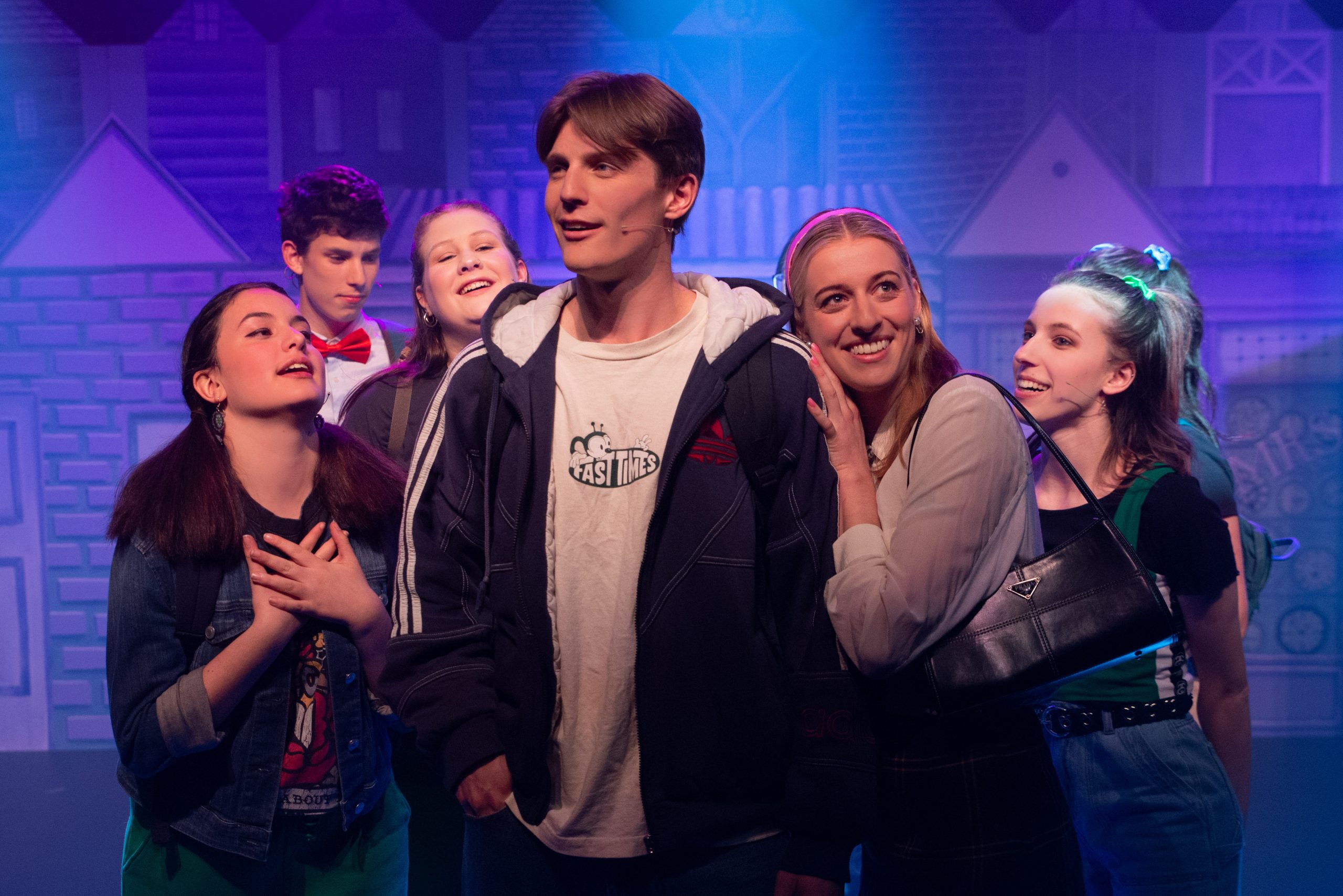REVIEW | Freaky Friday - Dance Life REVIEW | Freaky Friday - Dance Life